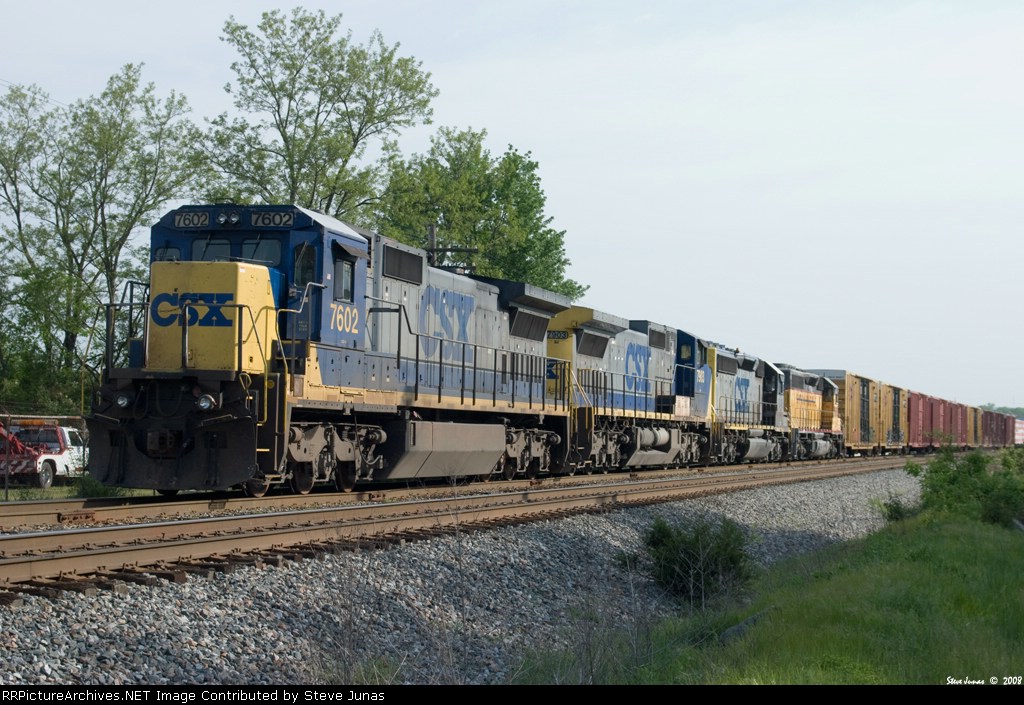 CSX 7602,7903,8046, RJCC 7895 Q537